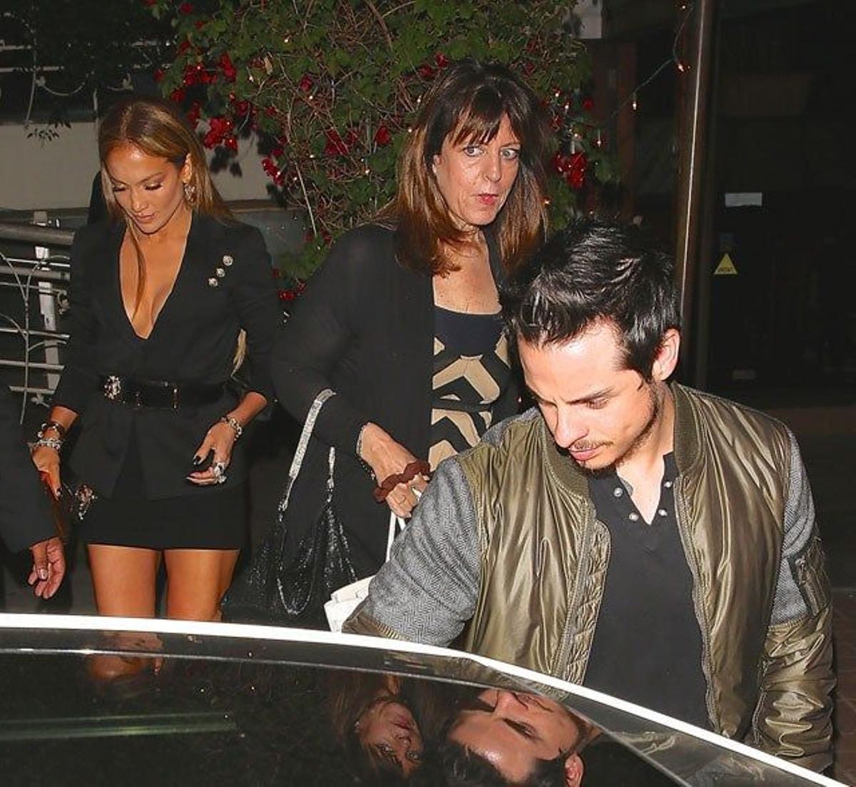 Jennifer Lopez y Casper Smart salen juntos a cenar - Cuore