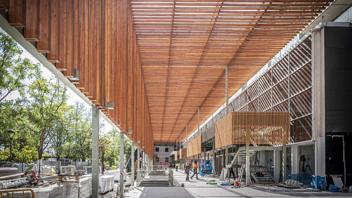 L'Illa Diagonal estrenará en un mes su nuevo 'look' exterior y apura su ...