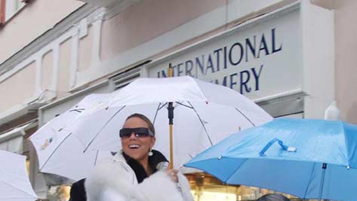Mariah Carey se pasea en carromato por la isla de Capri - Cuore