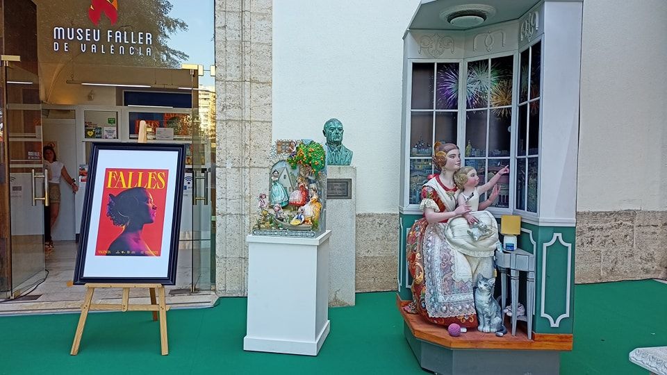 El Museo Fallero recibe los "ninots indultats", el cartel de las Fallas ...