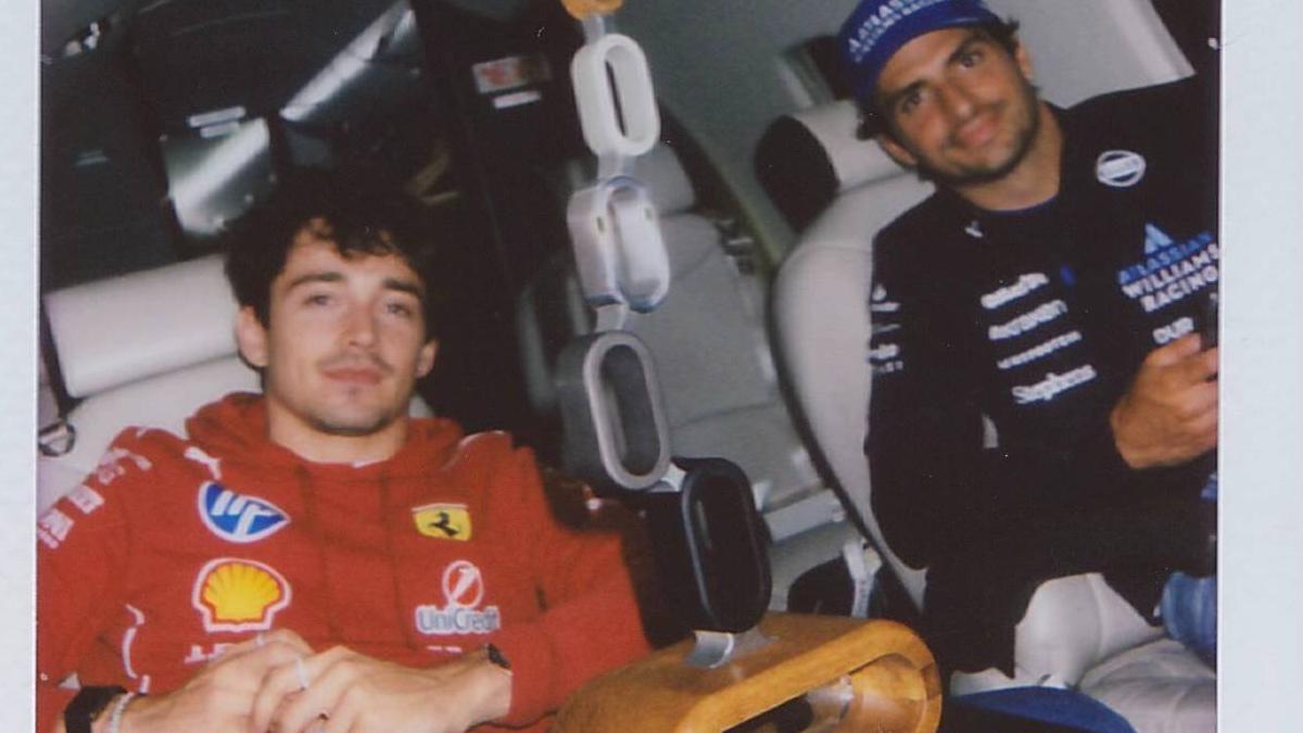 F1 | Tras el podio de Bakú, Sainz volvió a casa con Leclerc ... ¡ y en ...