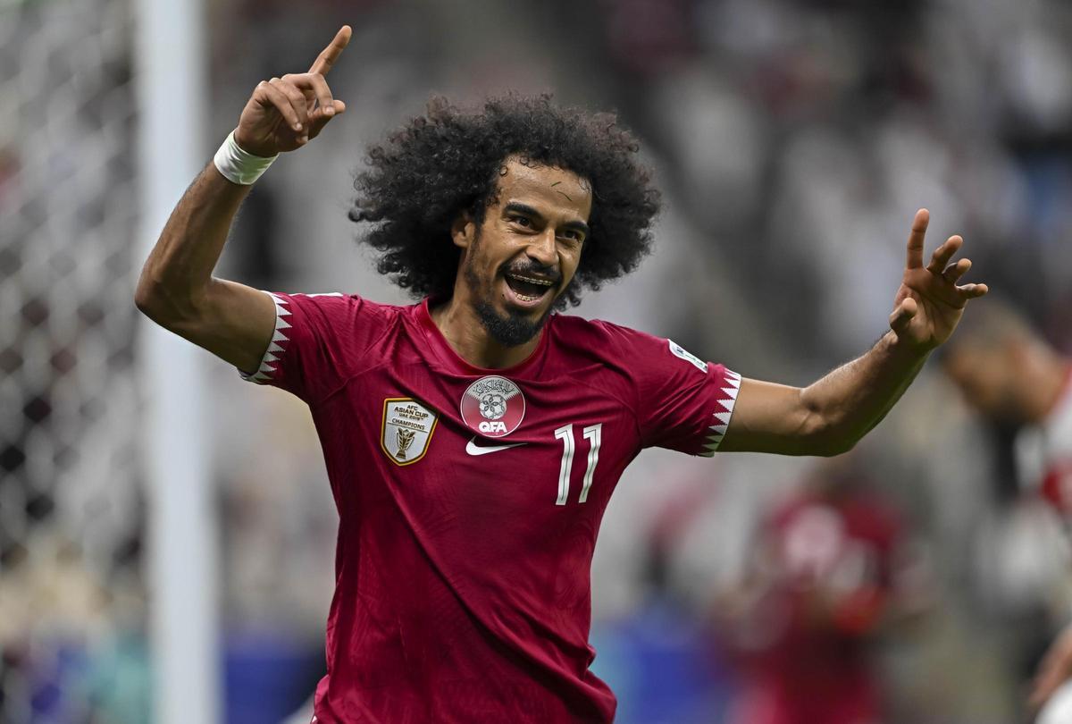 Afif sigue al alza tras su salida del Sporting: doblete con Catar para ...