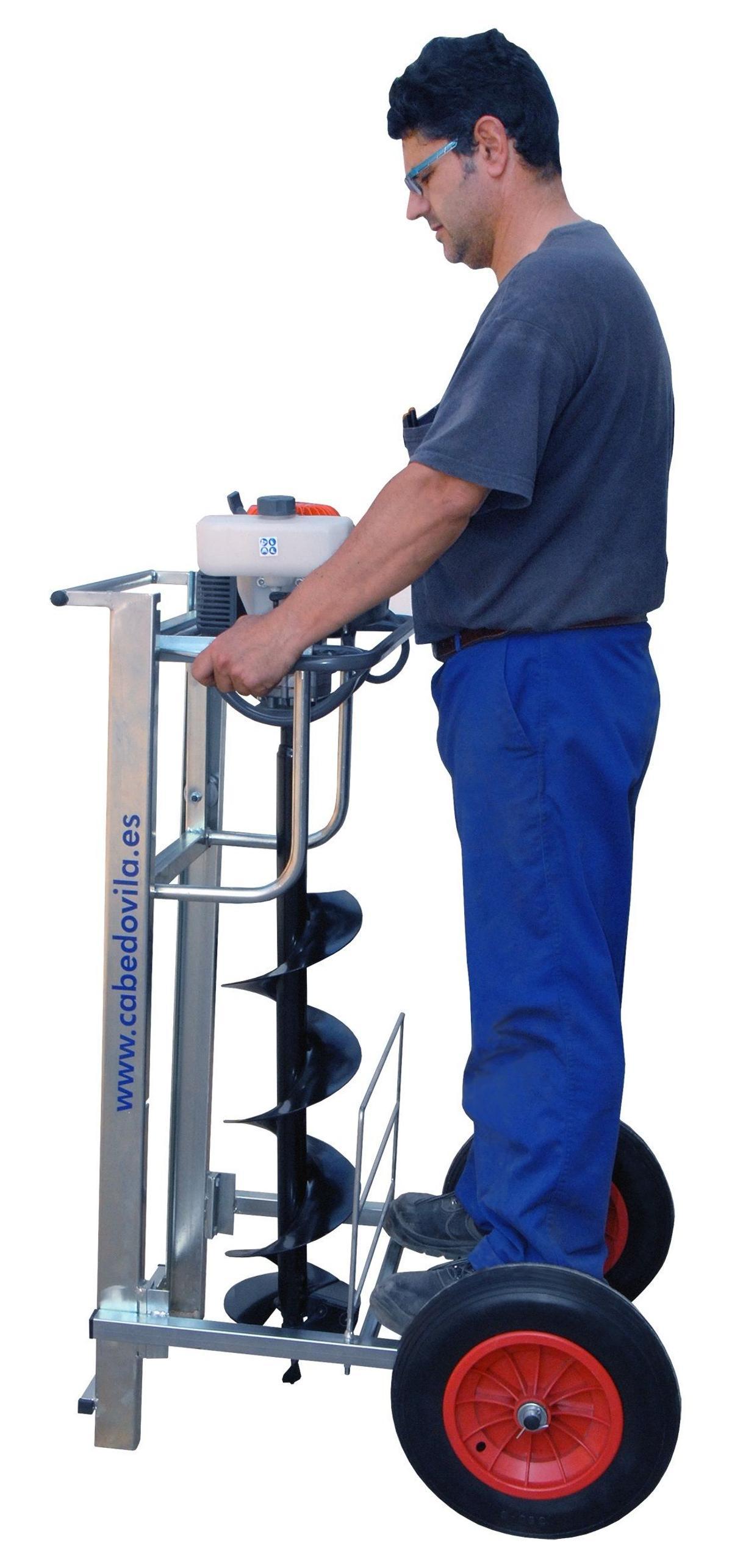 Cabedo expone en sus instalaciones sus fabricados y novedades