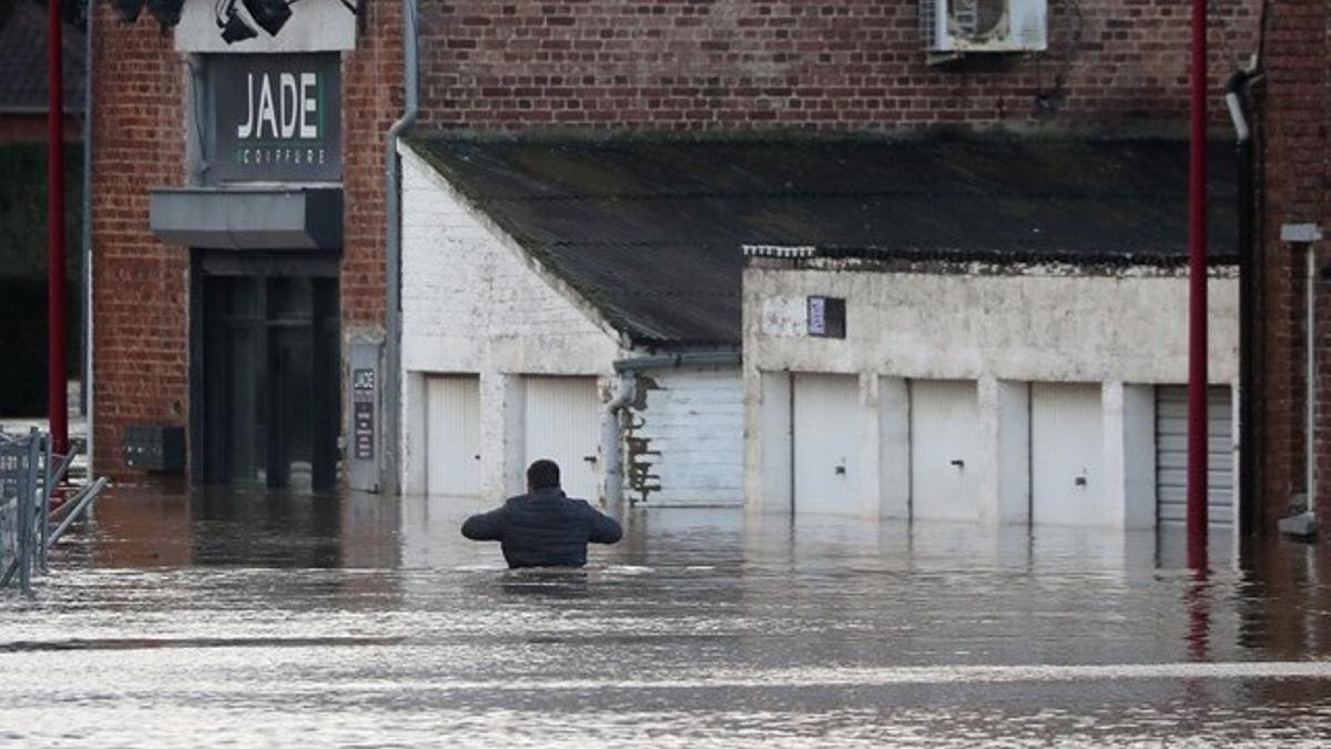 Desaparecidos Sur Francia Lluvias Video Seis Desaparecidos En Francia