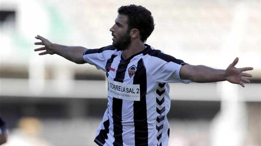 Esaú: «Ahora ya hay que tomarse cada partido como si fuera una final»