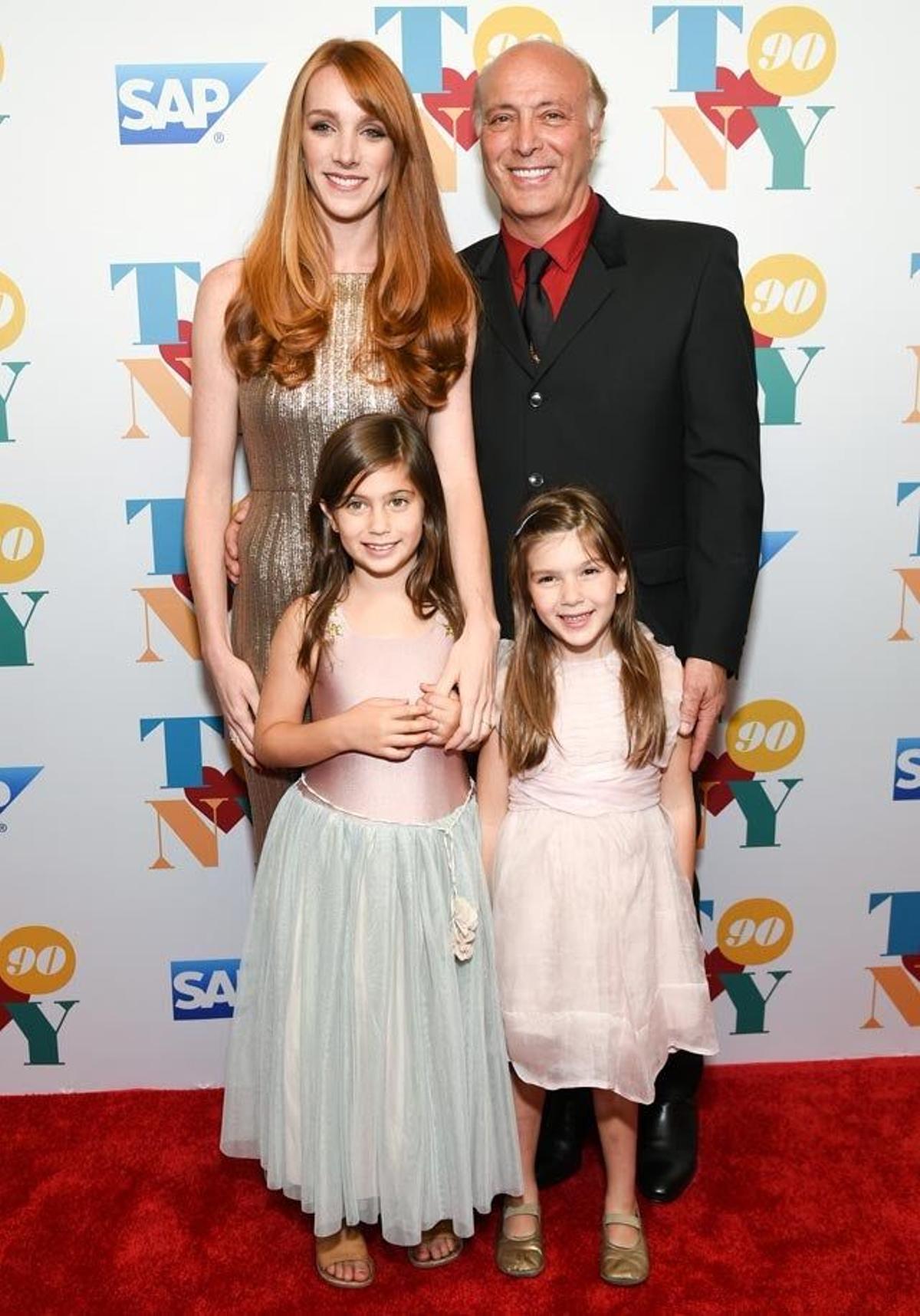 Tony Bennett celebra su 90 cumpleaños rodeado de amigos - Cuore