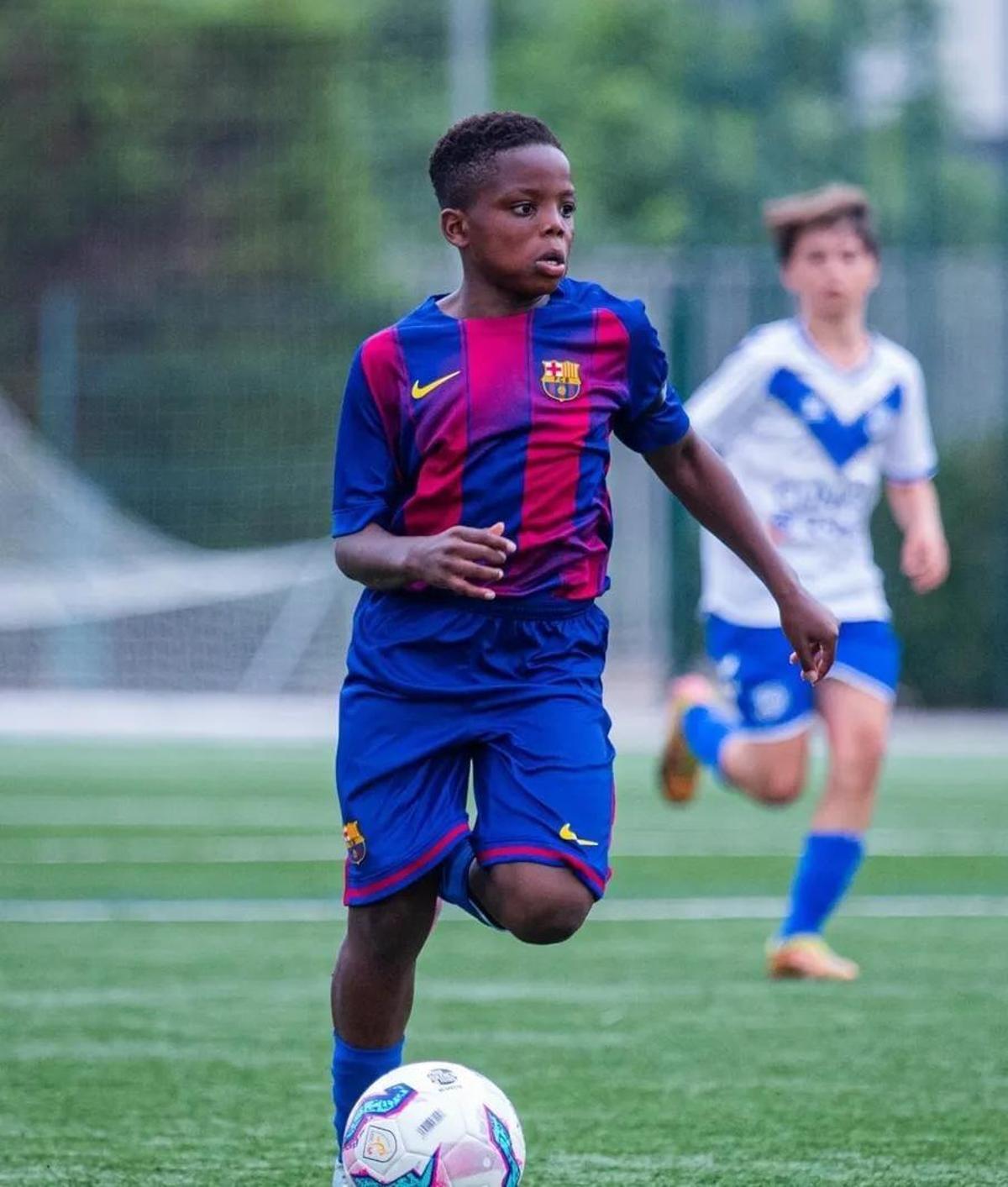 Destiny Kosiso, el crack de la Masia que asesora Pini Zahavi y ha ...