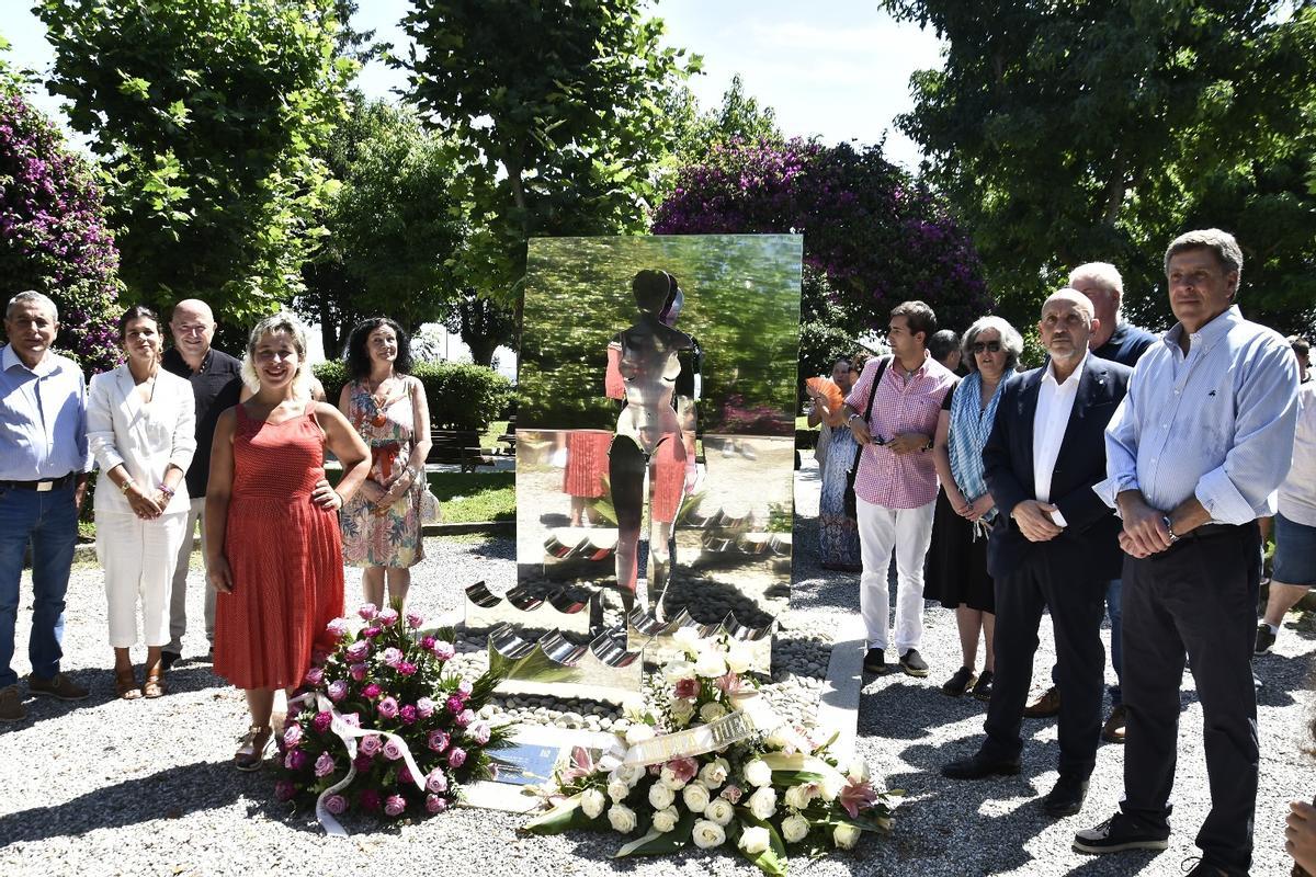 ESCULTURA HOMENAJE DIANA QUER | Juan Carlos Quer: “Cuando miro al cielo ...