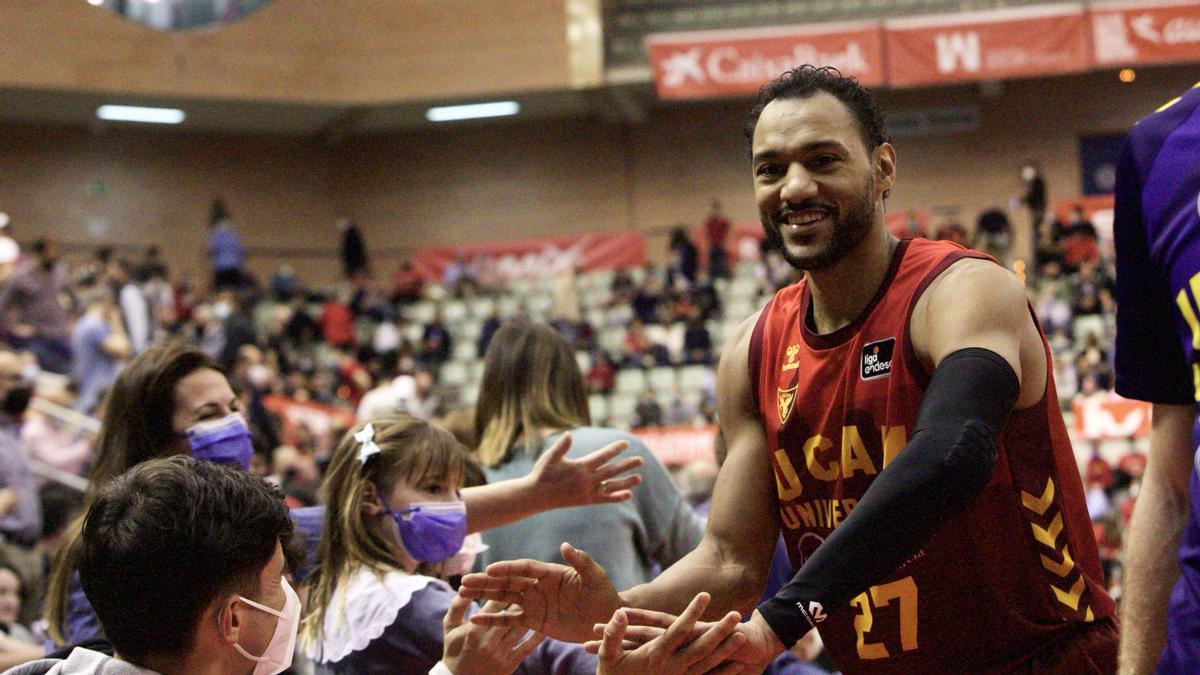 El UCAM Murcia denuncia al Gran Canaria, Slaughter y Willy Villar