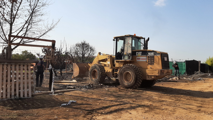 Sabadell inicia els treballs de neteja del sector de Cifuentes calcinat