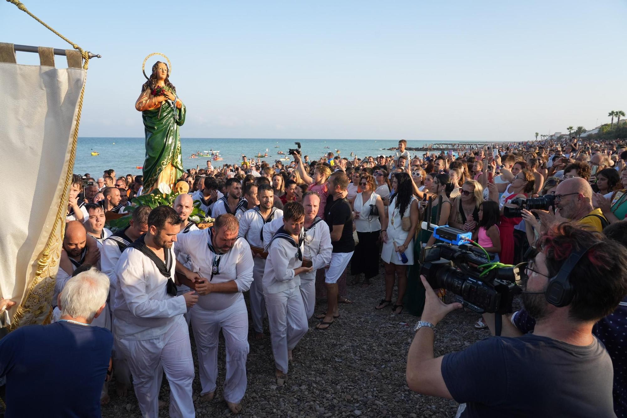 Todas las fotos del desembarco de la patrona de Moncofa, Santa María ...