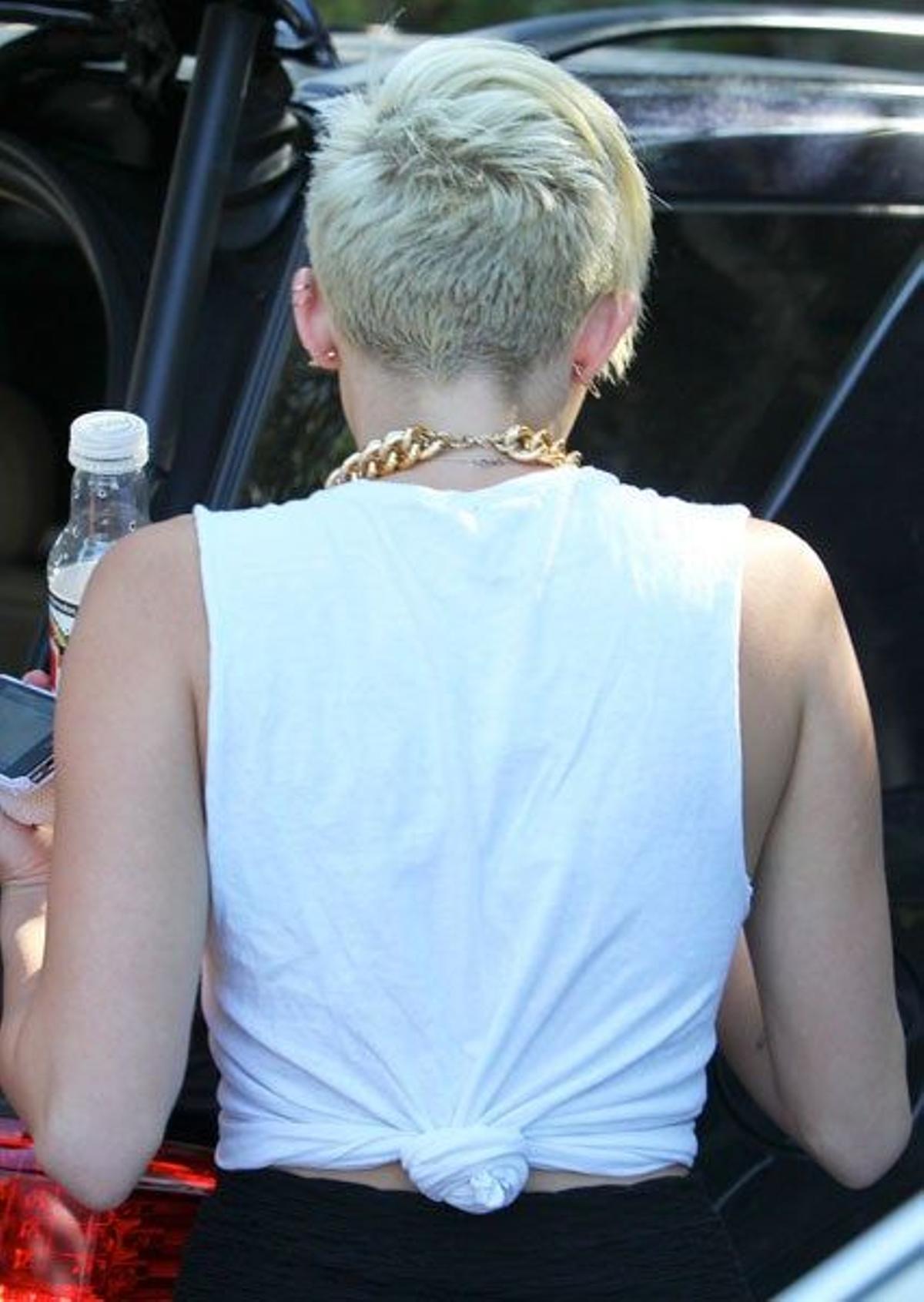 Miley Cyrus, rockera y enamorada - Cuore