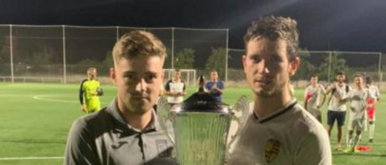 Fútbol El CE la Font, campeón del Torneo Memorial Ginés Asensio ...