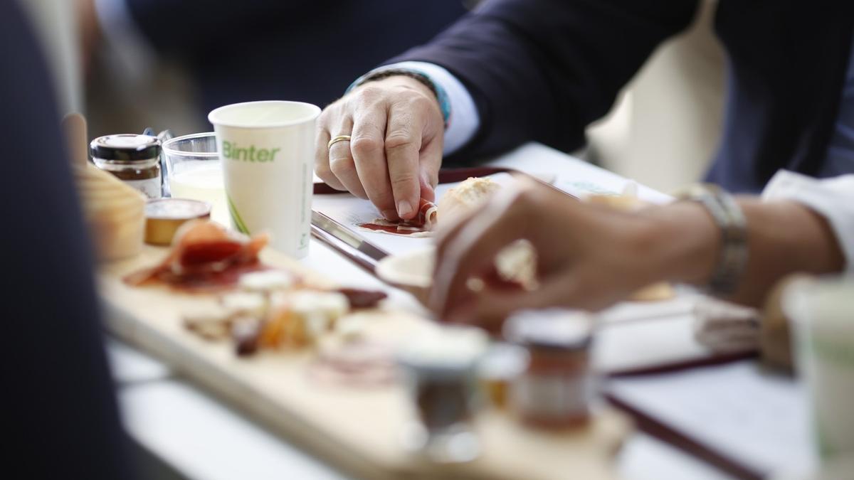 ECONOMÍA | Binter presenta sus menús gourmet ‘Más canarios y sostenibles’