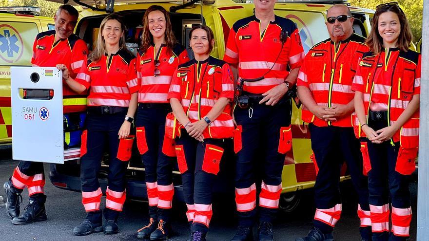 El SAMU 061 cambia su imagen y estrena uniformes nuevos - Diario de ...