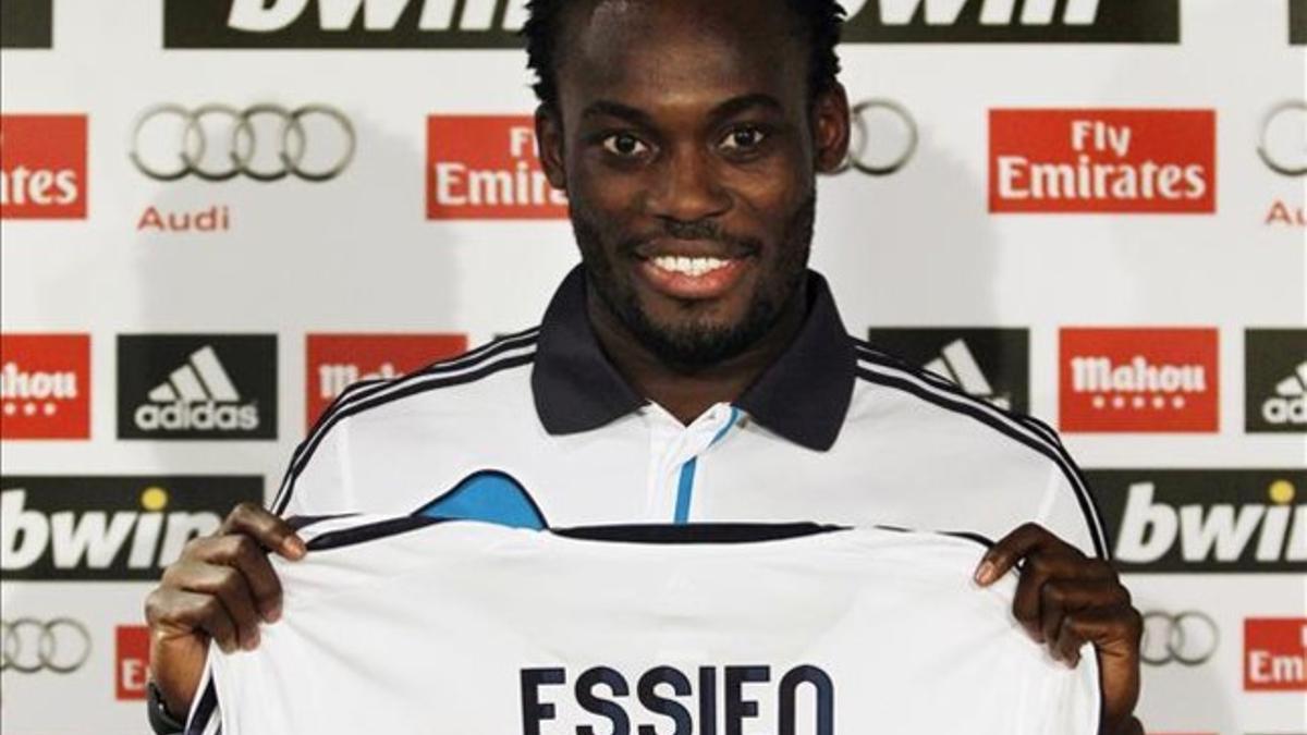 Essien: "A Mourinho le veo como a un padre"