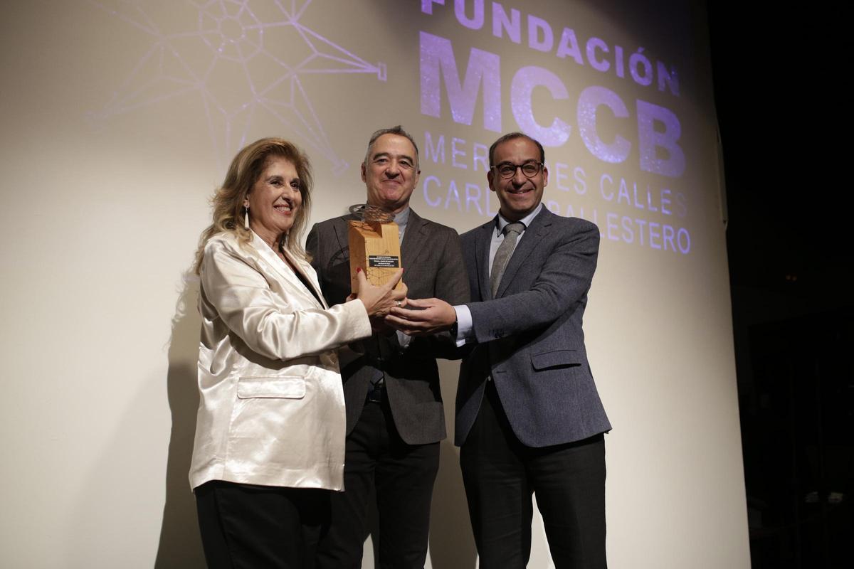 José María Paz Gago recibe el premio de periodismo ‘Ciudad de Cáceres’
