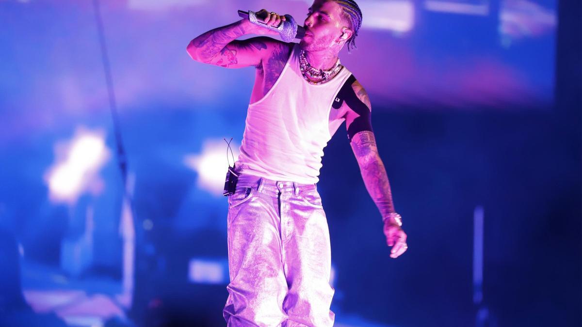 Así es 'Playa Saturno', el disco de Rauw Alejandro dedicado al reggaetón clásico