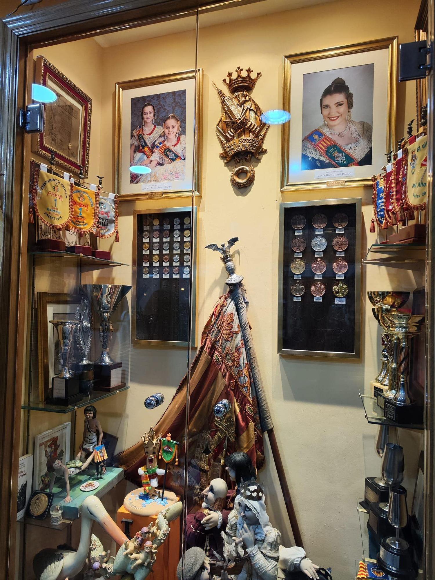 Exposición-Micer Mascó exhibe sus 75 años de historia en el casal