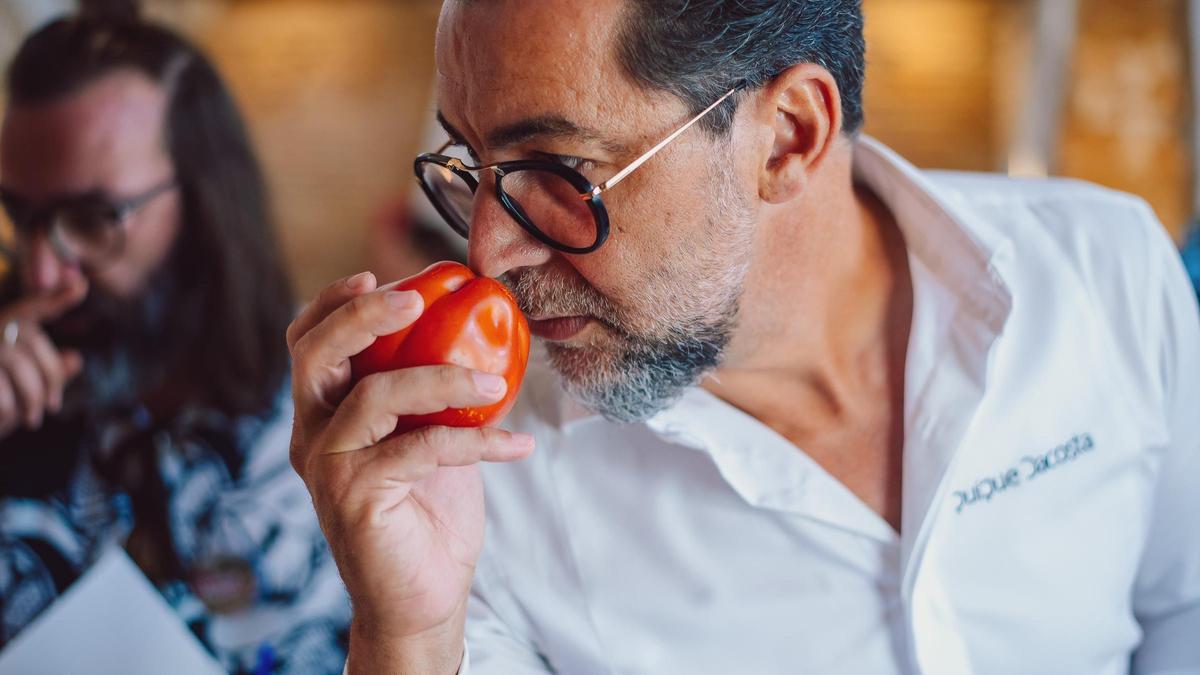GRAN JURADO PARA EL MEJOR TOMATE | Quique Dacosta y Ricard Camarena ...