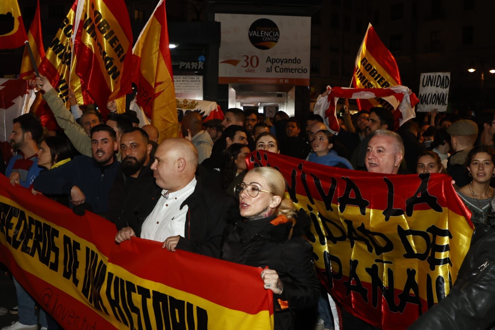 Tensión en la cuarta jornada de protestas en València contra la amnistía