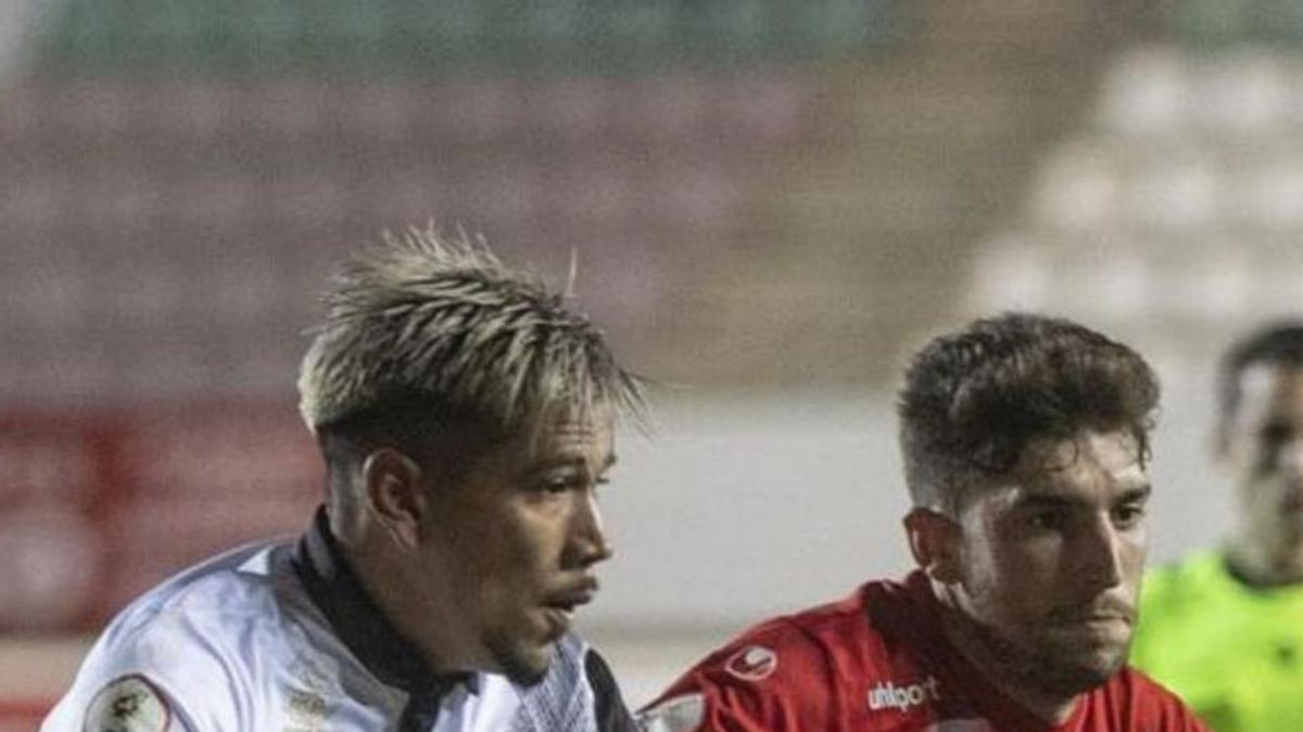 El defensa argentino Benjamín Garay se une al Pontevedra - Faro de Vigo