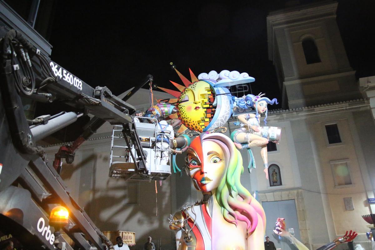 Fotogaleria I Los monumentos falleros toman las calles de Burriana - El ...