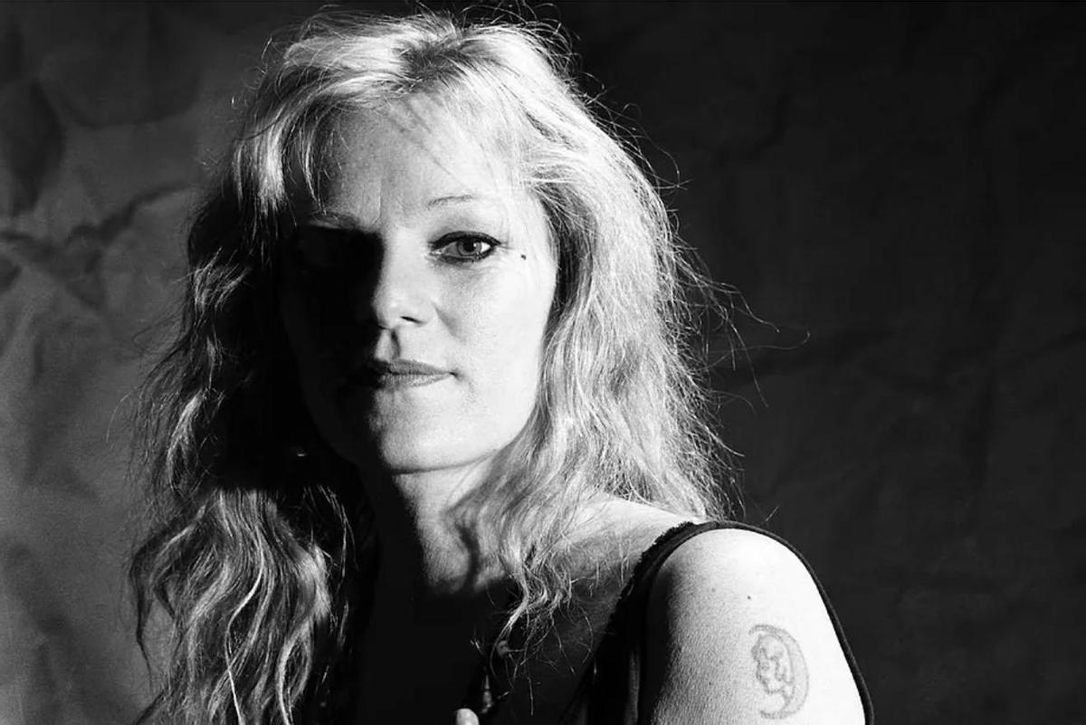 Sectas, drogas y viajes: la vida salvaje de Cookie Mueller arrasa en ...