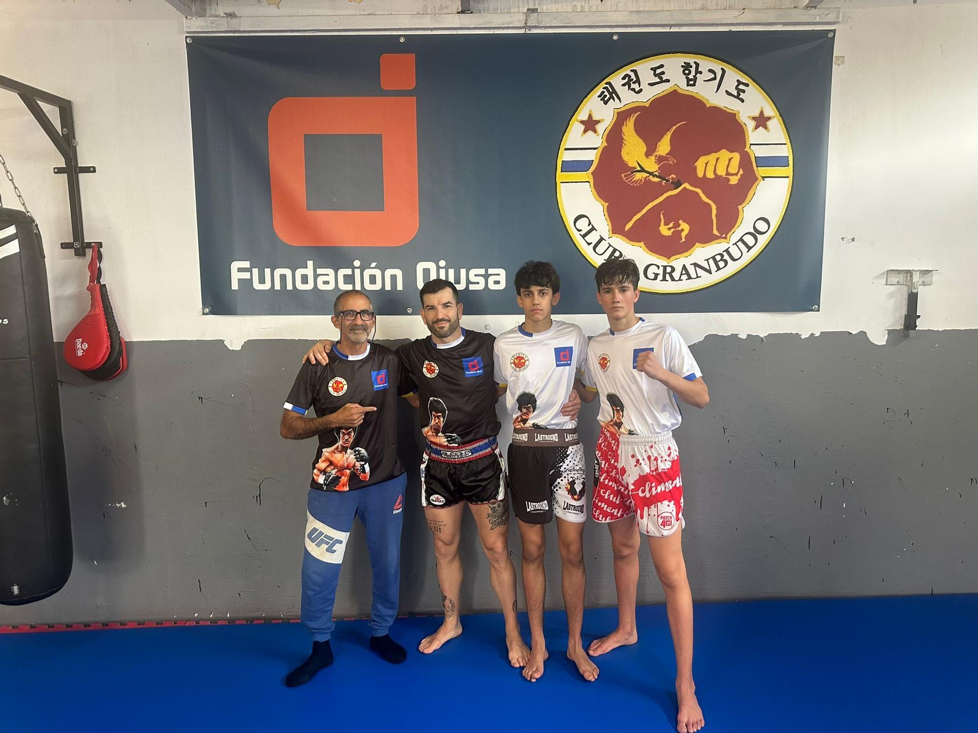 Seminario de kickboxing del octacampeón mundial de artes marciales ...