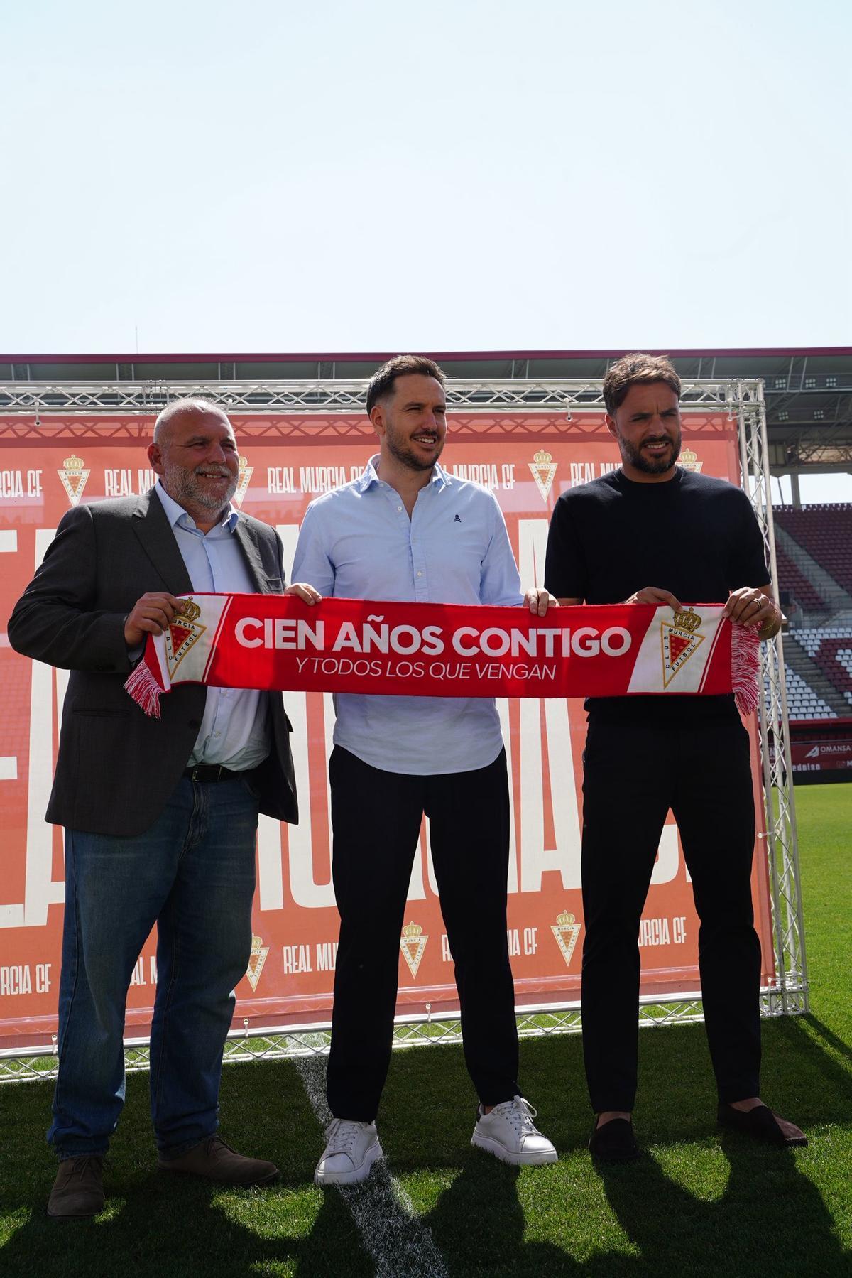 REAL MURCIA | Real Murcia: de la ilusión a la zozobra en doce meses ...