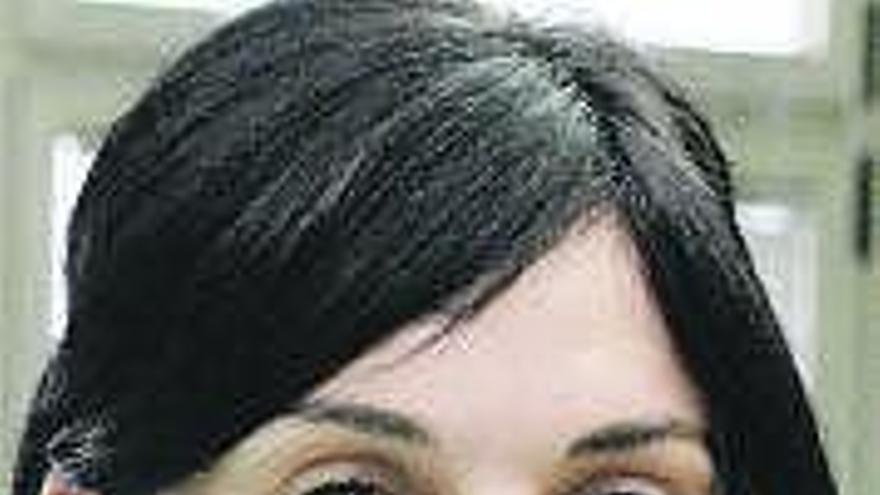 Joven, mujer, inteligente... y becaria