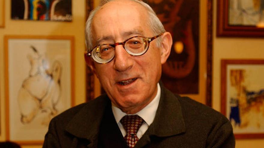 Fallece Ángel Padín, expresidente de la Asociación de la Prensa