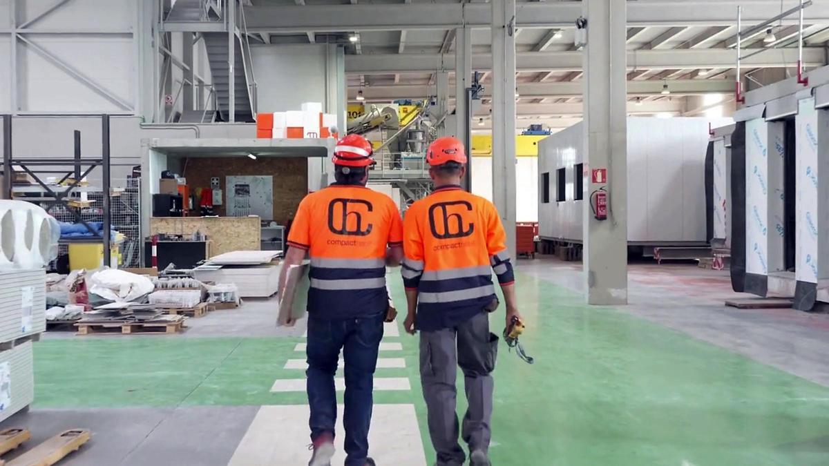 Fábrica Compact Habit en Cardona