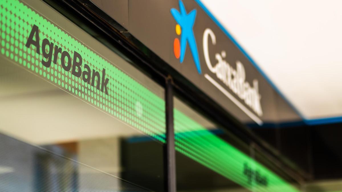 AgroBank adelanta a agricultores y ganaderos las ayudas de la PAC 2023