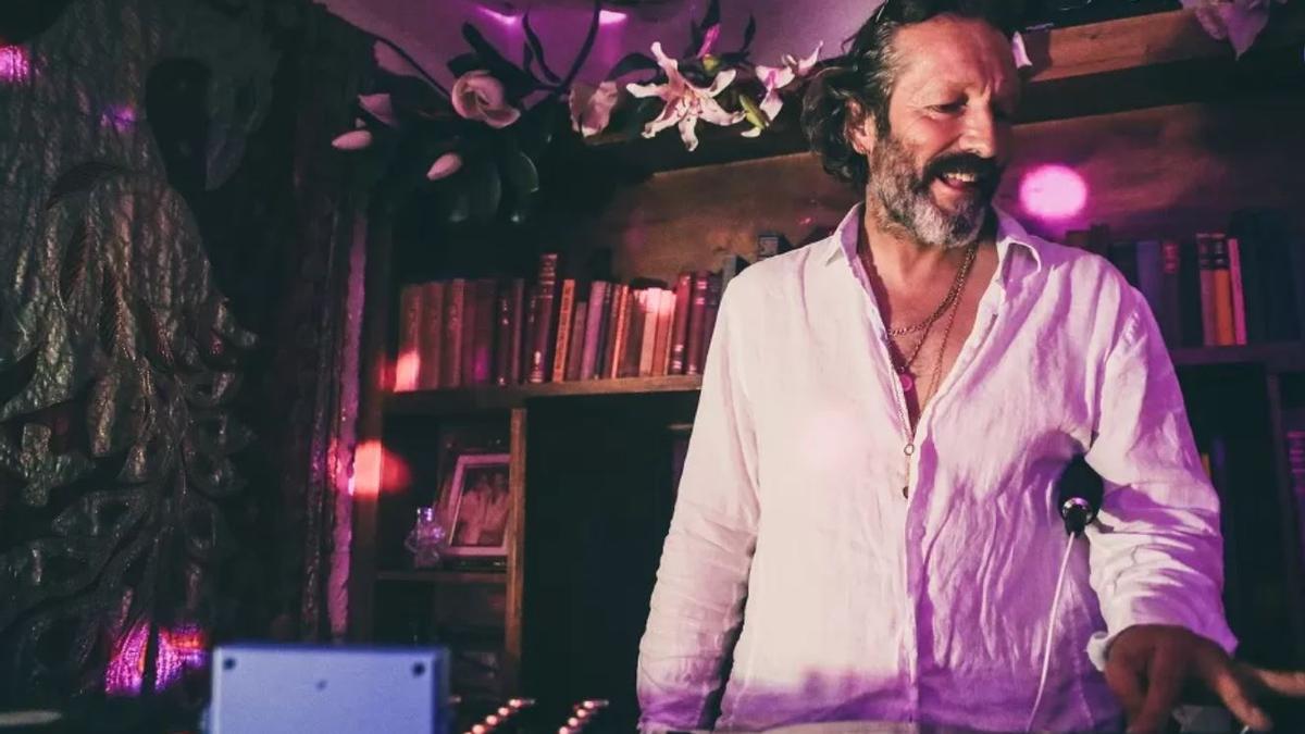 INCENDIO LOS ÁNGELES IBIZA | Un famoso dj saca un disco grabado en ...