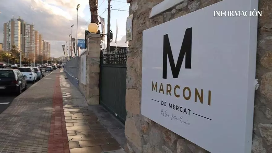 La Reina Letizia rescata su misterioso vestido de tweed en su cita con ...