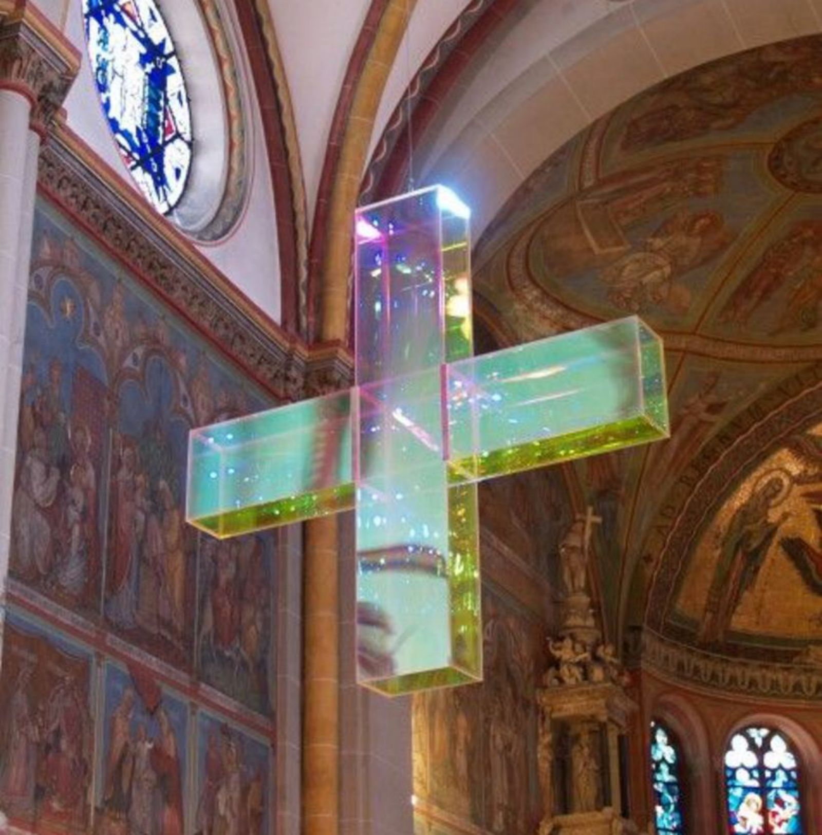 "Cruces de Luz" de Ludger Hinse