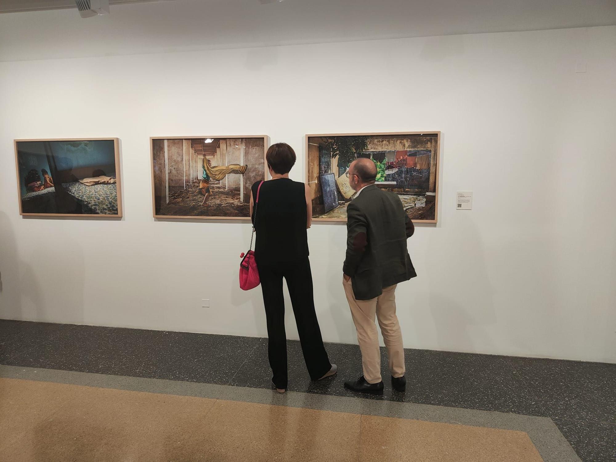 Exposición de la Fundación Esperanza Pertusa en el Círculo de Bellas ...
