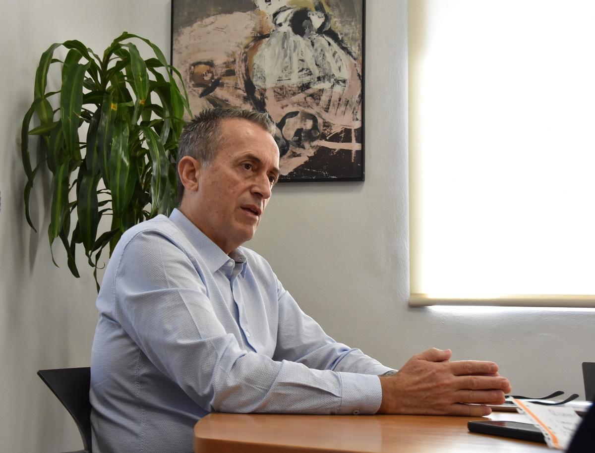 TEIDE TURISTAS VEHÍCULOS | Ruano, consejero de Presidencia del Cabildo ...