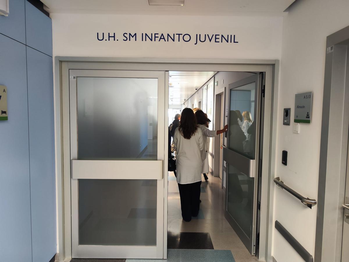Aparece tres días después una joven huida de Psiquiatría del HUCA que ...