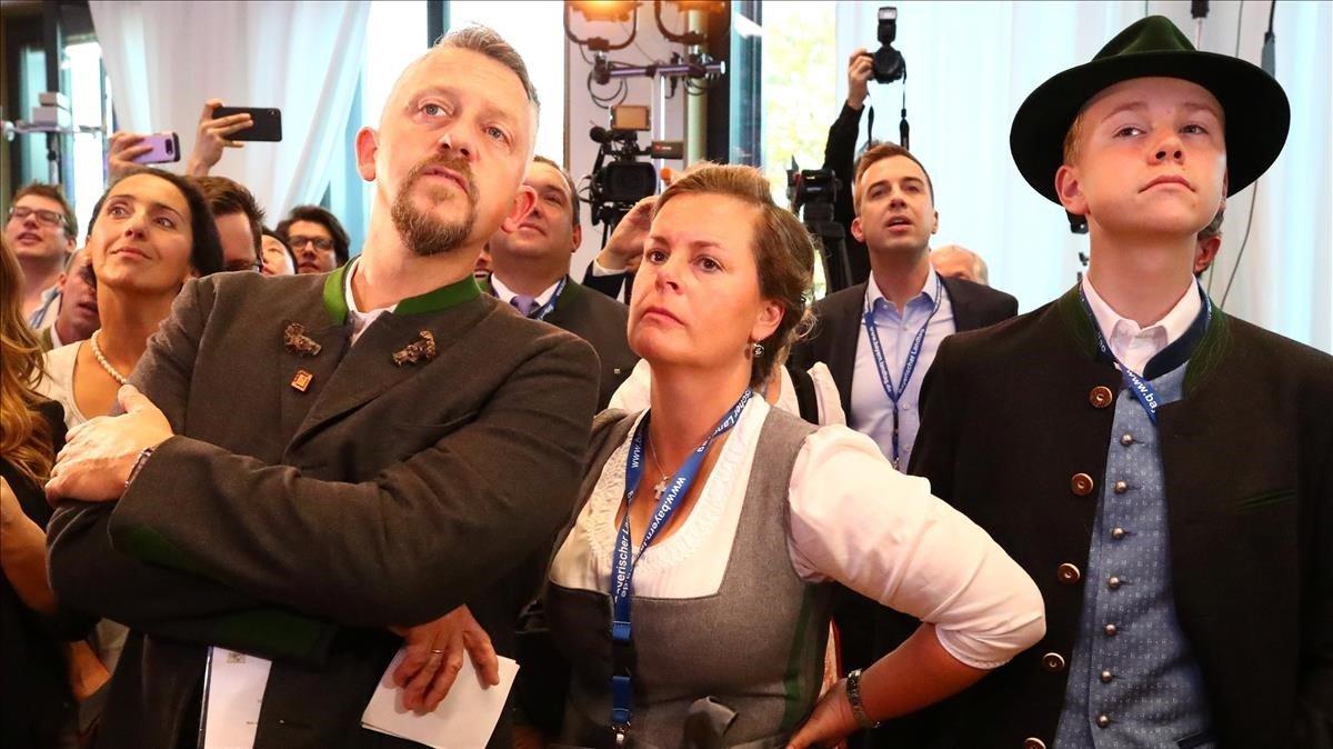 Els aliats de Merkel pateixen un dur revés electoral a Baviera