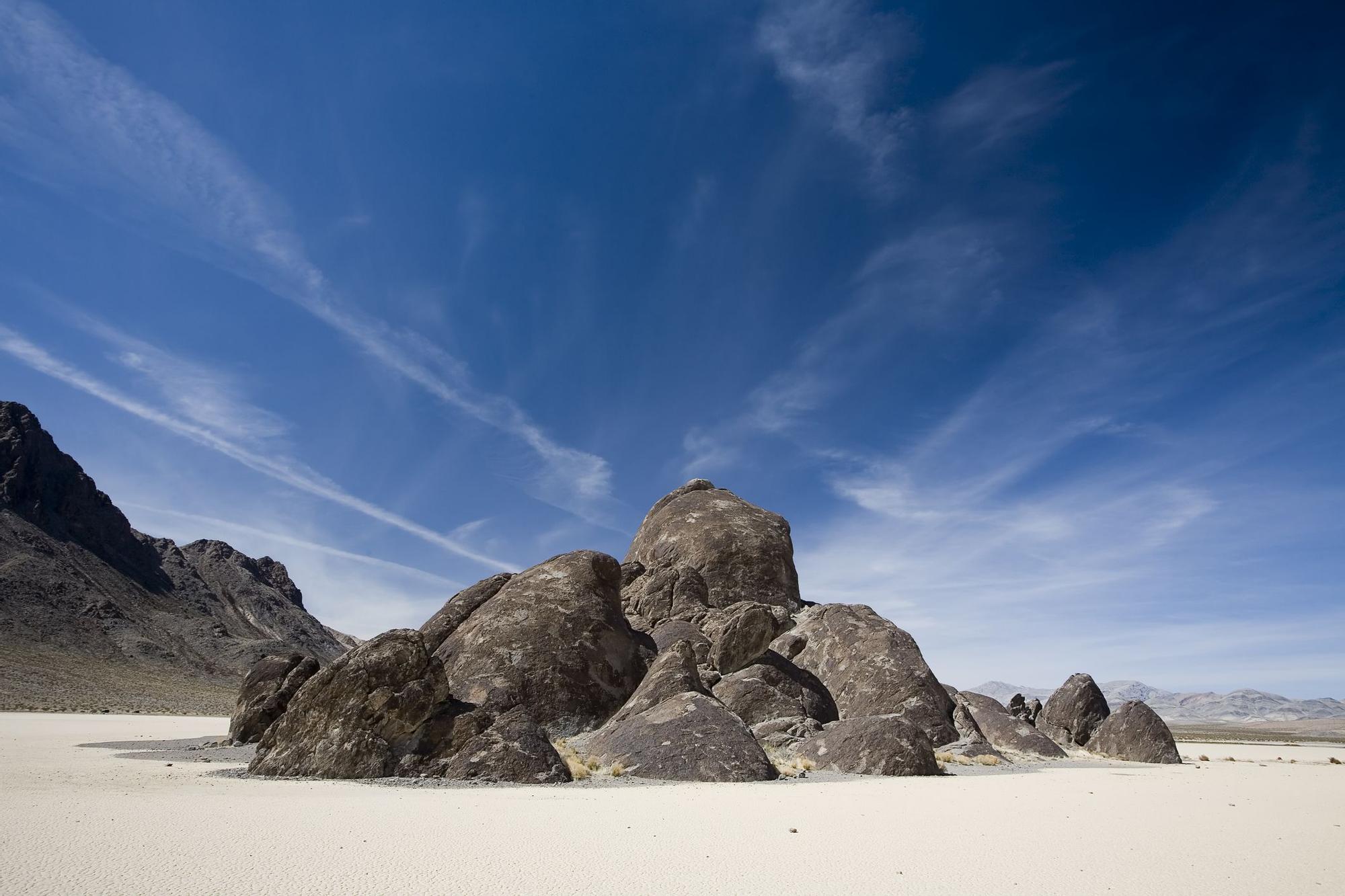 EL VALLE DE LA MUERTE | El lugar más misterioso del mundo donde las ...