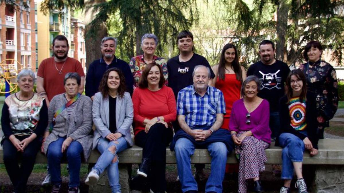 Podemos presenta en Lena su candidatura "con experiencia e ilusión ...