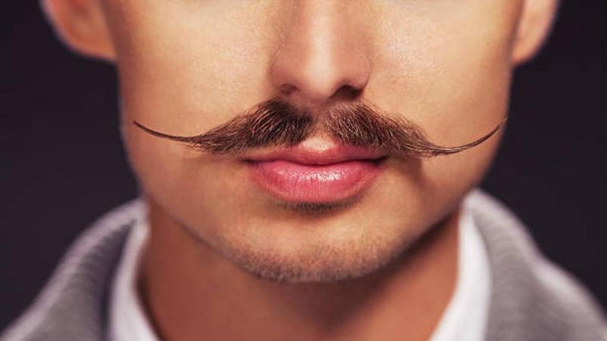 VIRAL EN MALLORCA | Mallorca se apunta a la moda viral de los bigotes