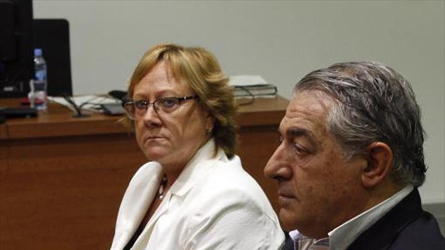 Marisol Aured es absuelta de corrupción y pide volver al PP Marisol Aured es absuelta de corrupción y pide volver al PP