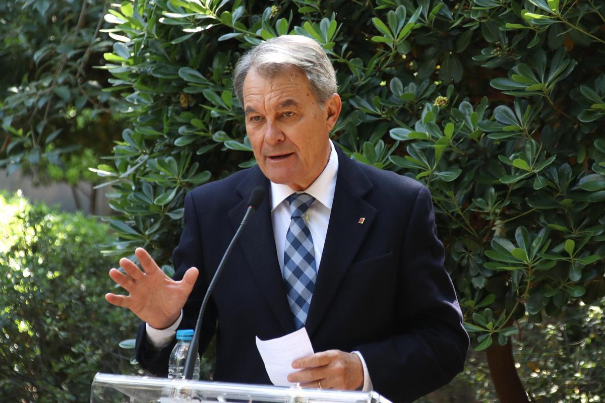 Artur Mas, sobre Puigdemont: "Potser no és capaç d'aglutinar, però ha ...