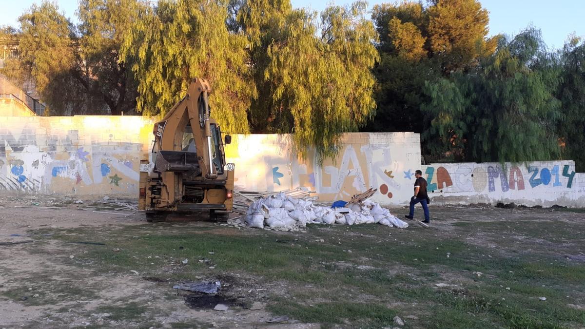 Limpieza de las calles: Paterna recoge 9 toneladas de residuos en La Coma