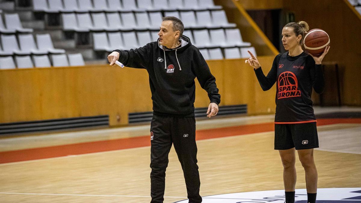 Roberto Íñiguez inicia la segona etapa a Girona