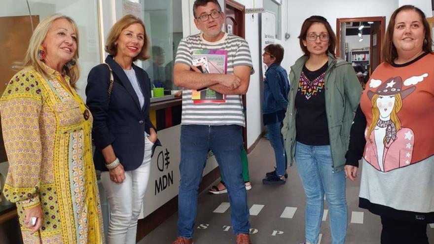 La edil de Servicios Sociales visita las instalaciones de Mar de Niebla