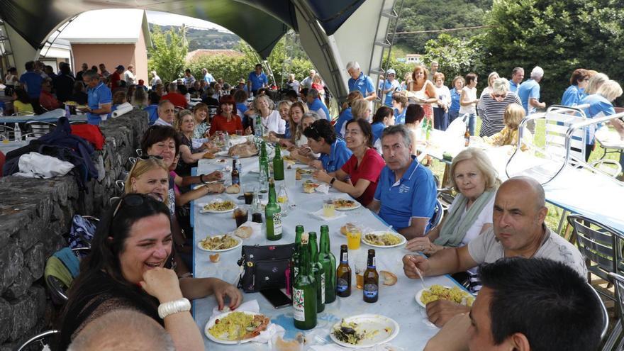 Caminata y paella por el Memorial "Ramiro Solís"